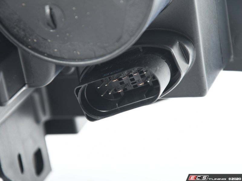 Genuine Mercedes Benz - 1569063100 - HEADLAMP UNIT