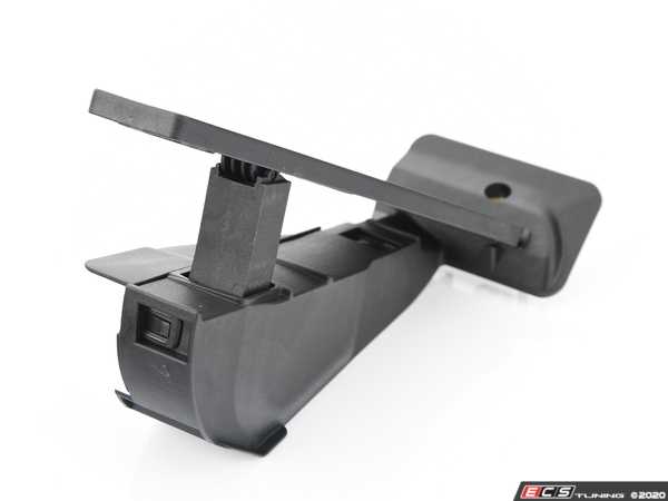 Genuine BMW - 35406889822 - Accelerator Module With Pedal (35-40-6-889-822)