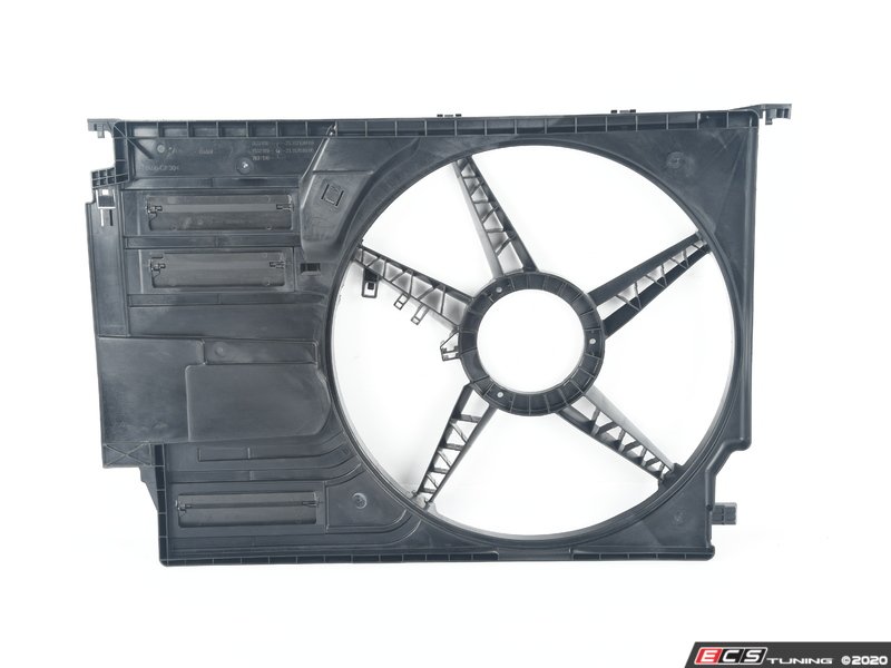 Genuine BMW - 17427637188 - FAN SHROUD (17-42-7-637-188)