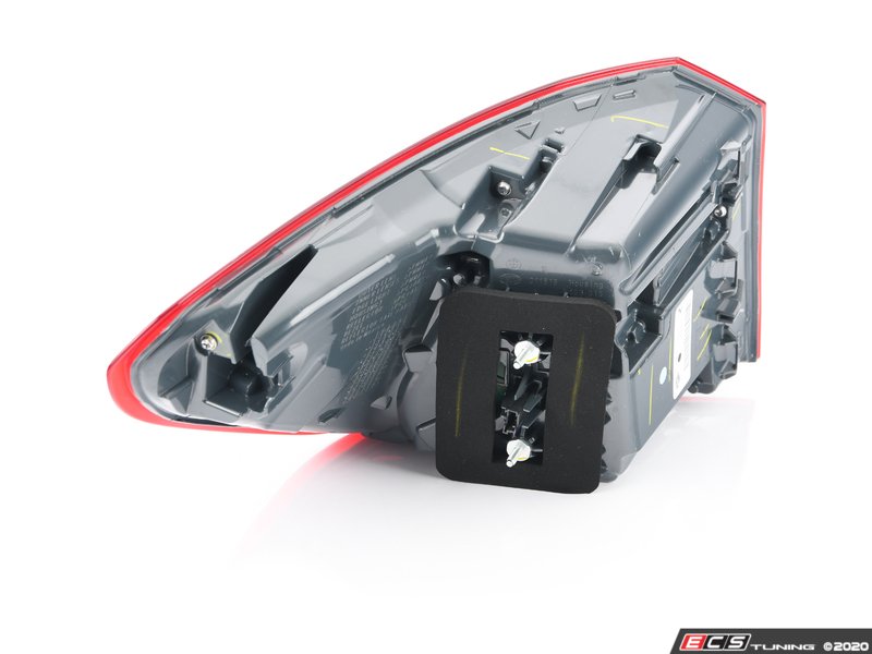 Genuine BMW - 63217314862 - REAR LIGHT IN THE SIDE PANEL (63-21-7-314-862)