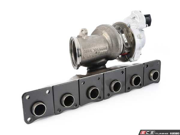 BorgWarner - 11657636423 - Turbocharger with Exhaust Manifold