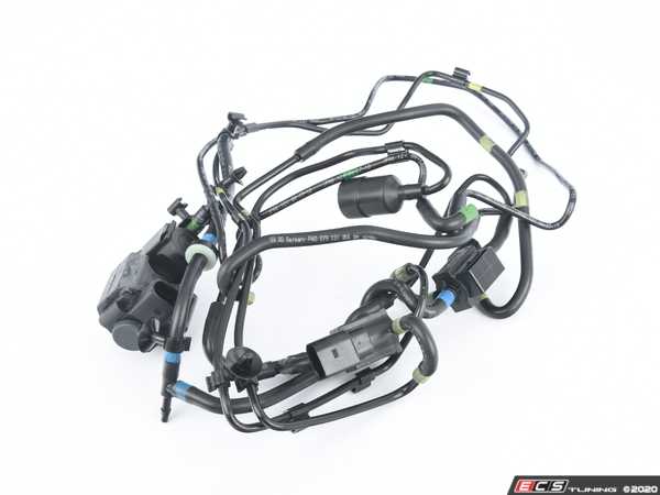 Genuine Volkswagen Audi - 079131055DM - VACUUMPIPE (079 131 055 DM)