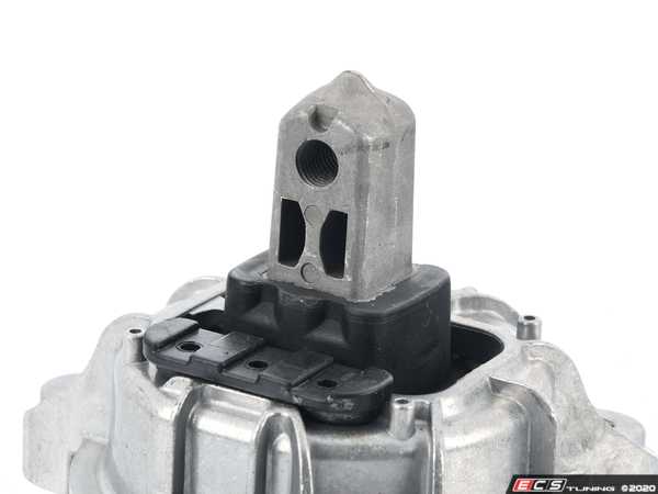 Hamburg Tech - 22116786528 - Engine Mount - Right