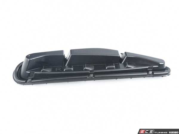 Genuine BMW - 51128090050 - MOUNT REFLECTOR, RIGHT (51-12-8-090-050)