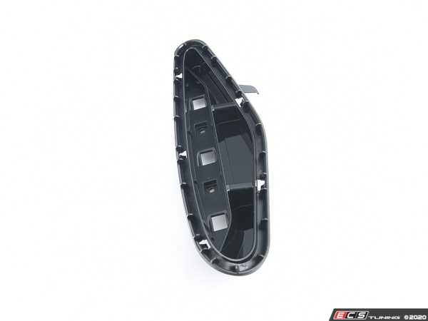 Genuine BMW - 51128090050 - MOUNT REFLECTOR, RIGHT (51-12-8-090-050)