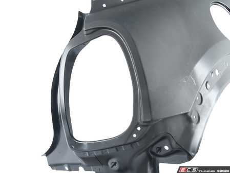 Genuine BMW - 41007387970 - RIGHT REAR SIDE PANEL (41-00-7-387-970)