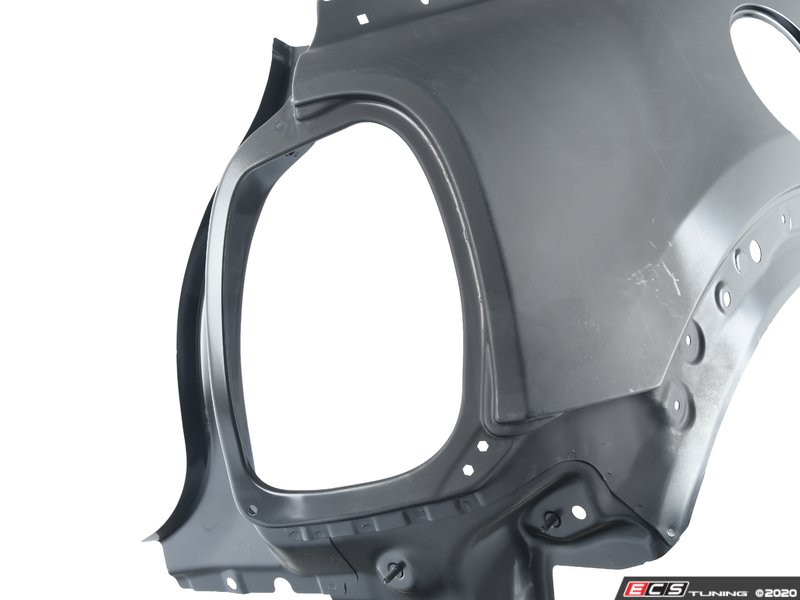 Genuine BMW - 41007387970 - RIGHT REAR SIDE PANEL (41-00-7-387-970)