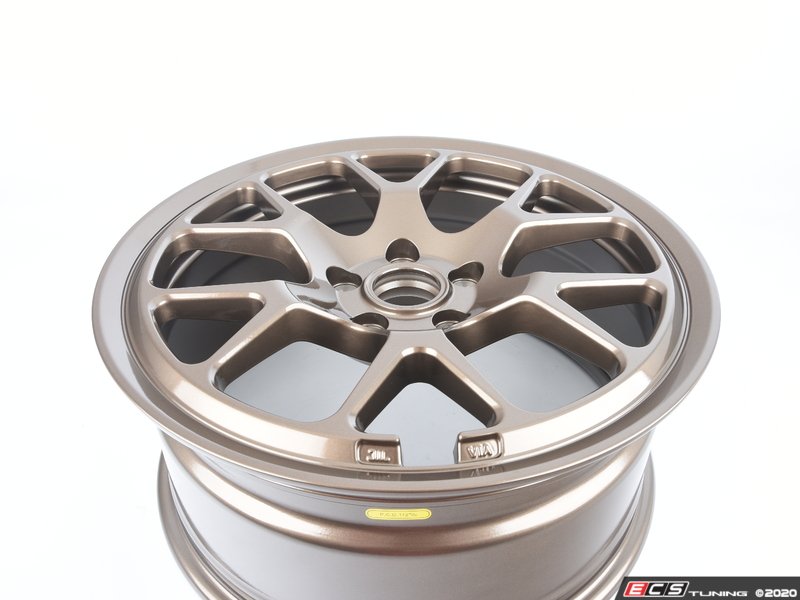 Assembled By ECS - 88.122.13BRWTK - 18" Neuspeed RSe122 Wheel & Tire ...