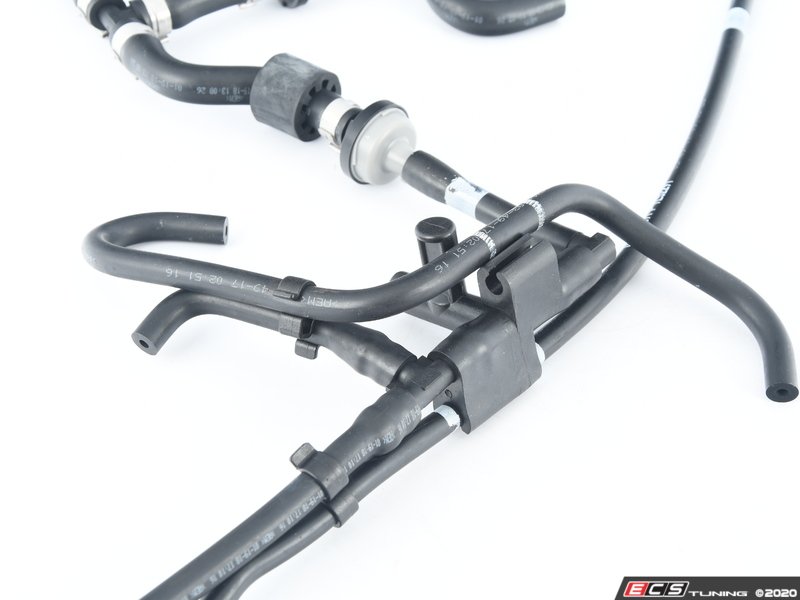 Genuine Volkswagen Audi - 06A131055E - Vacuum Hoses (06A 131 055 E)