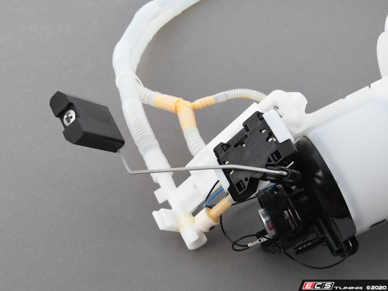 Genuine Mercedes Benz - 2124703294 - Fuel Pump Assembly