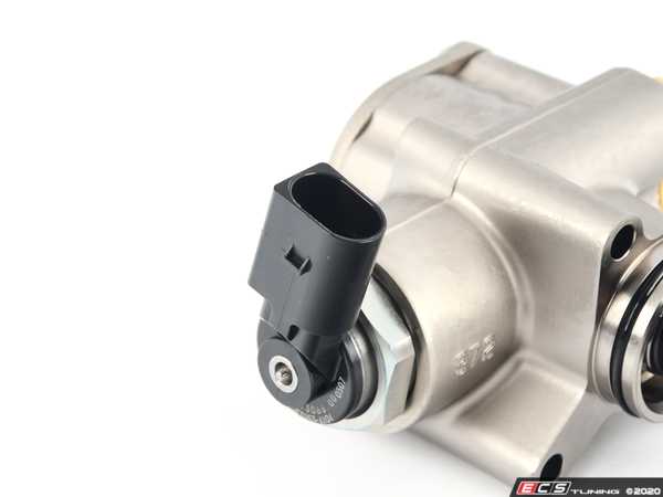 Hitachi - 079127026J - High Pressure Fuel Pump - Right