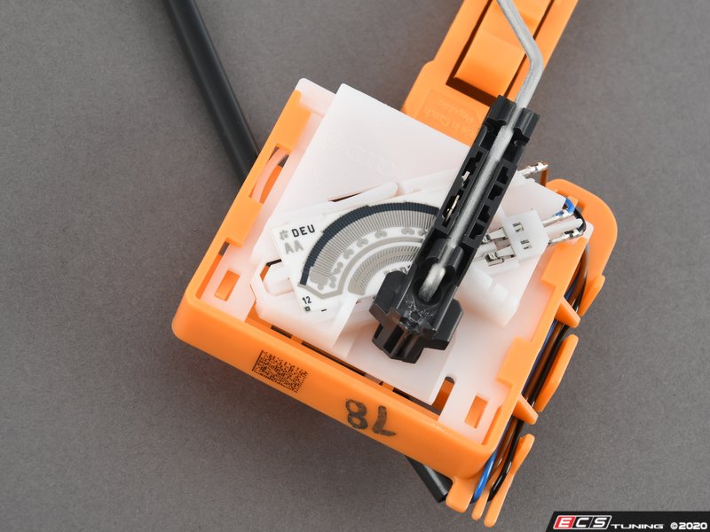 Genuine Volkswagen Audi - 7P0919673J - SENDER (7P0 919 673 J)