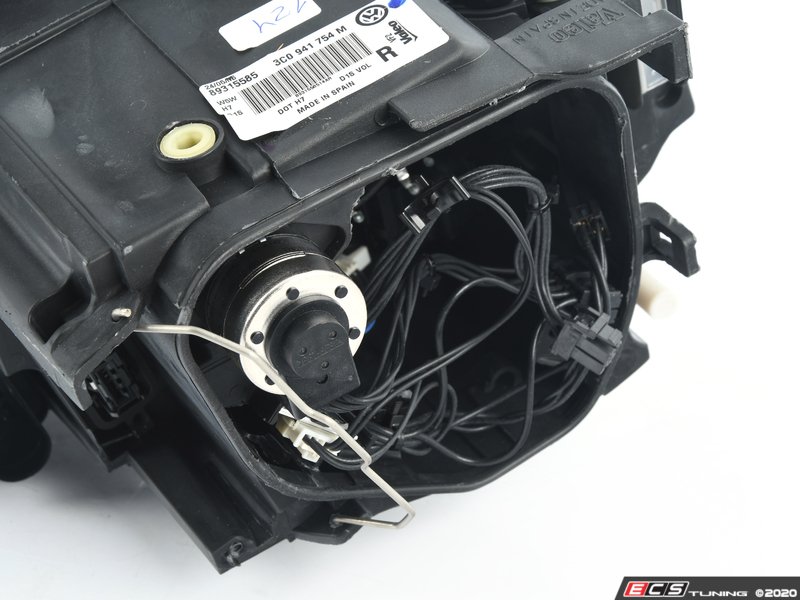 Genuine Volkswagen Audi - 3C0941754M - HID Headlight Assembly - Right ...