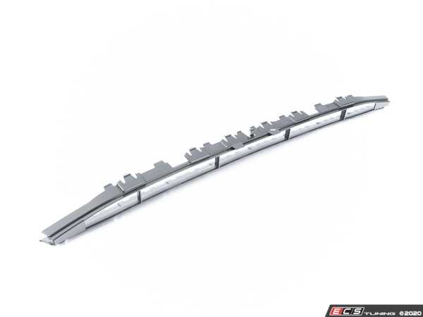 Genuine Volkswagen Audi - 8V5807647B9B9 - GRILLE (8V5 807 647 B 9B9)