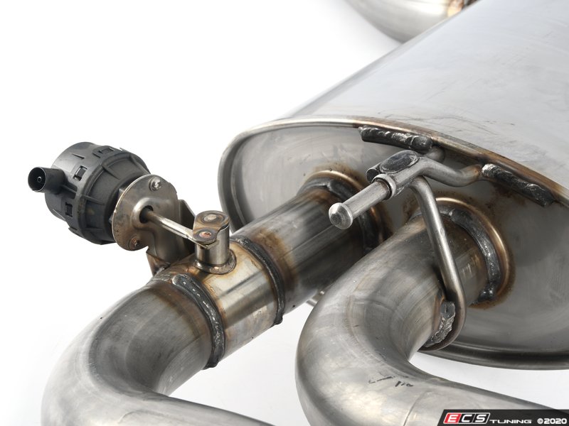 Genuine BMW - 18307646096 - REAR MUFFLER WITH EX (18-30-7-646-096)