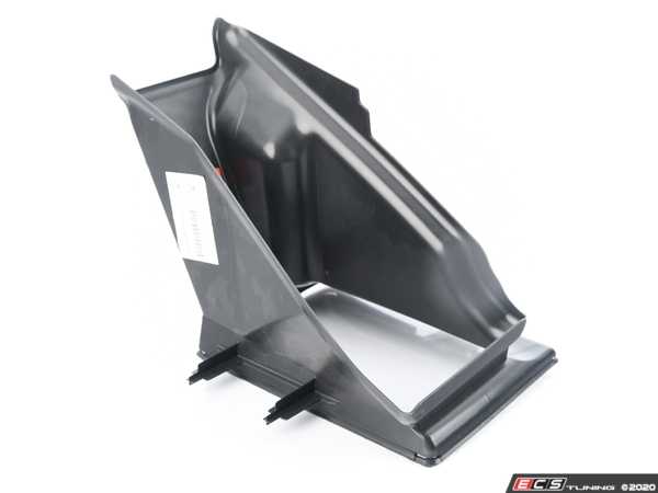 Genuine BMW - 51748071399 - Air Duct - Exterior Radiator - Left ...