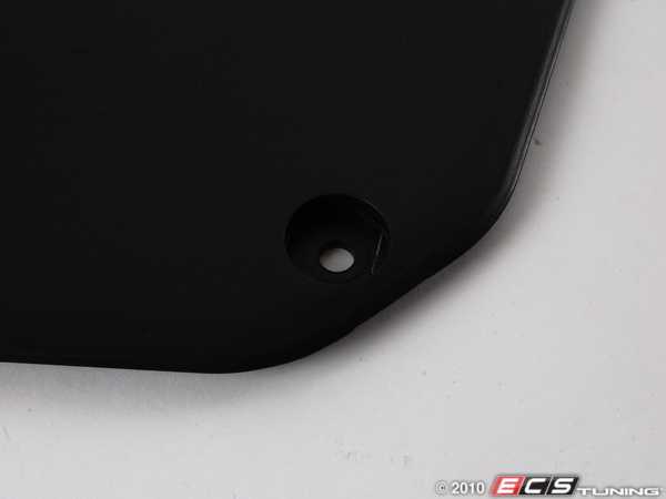 Genuine BMW - 51757195903 - Belly Pan Access Cover (51-75-7-195-903)