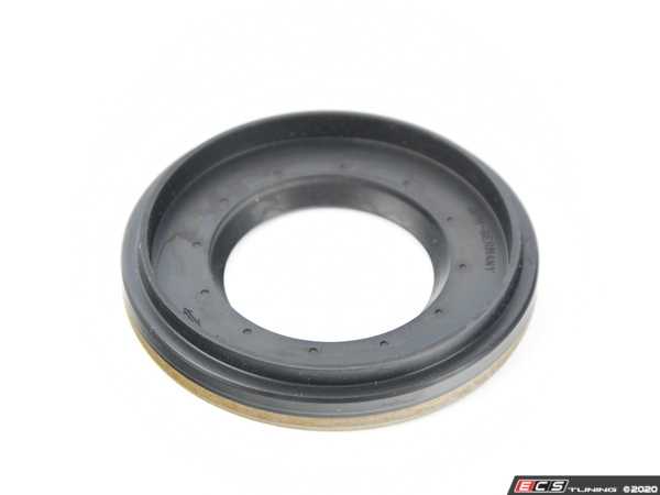 CRP - 0069976747 - Differential Side Cover Seal - Priced Each