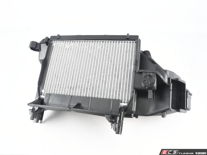 Genuine Volkswagen Audi - 4M1820023 - EVAPORATOR (4M1 820 023)