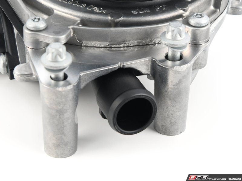 Genuine Mercedes Benz - 651200780180 - REMAN COOLANT PUMP