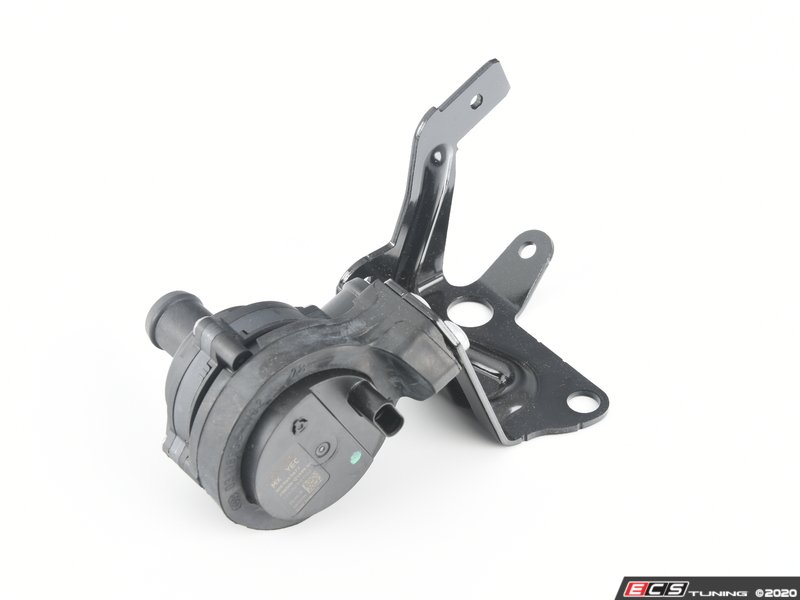 Genuine Volkswagen Audi - 5Q0121599AN - WATER PUMP (5Q0 121 599 AN)