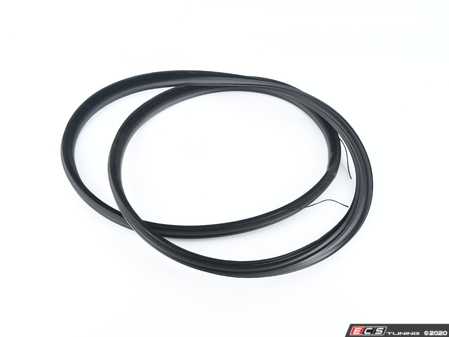 Genuine BMW - 51767385026 - DOOR SEALING FRONT RIGHT (51-76-7-385-026)