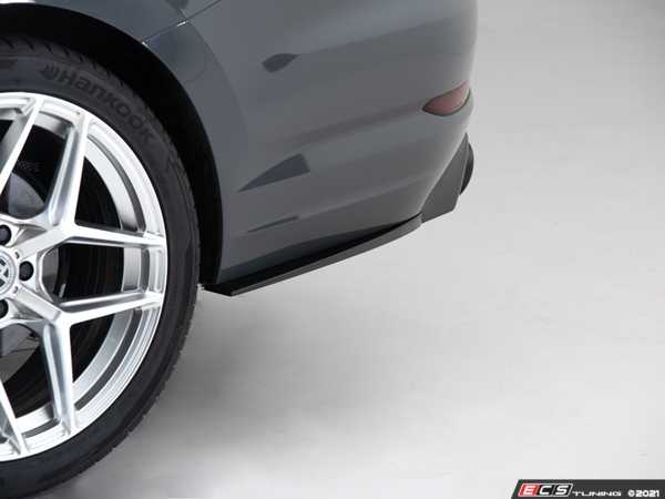 ECS - 007218LA01-02KT - MK7 Jetta GLI Rear Diffuser Kit - Textured Black