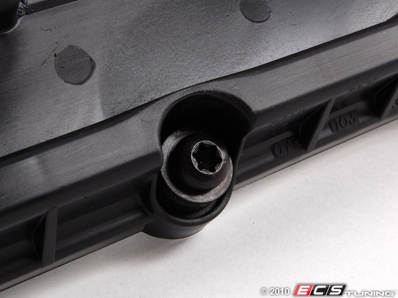 Genuine Volkswagen Audi - 07K103469L - Valve Cover (07K 103 469 L)