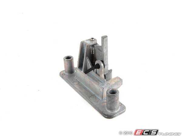 Genuine BMW - 51168168048 - Glove Box Lock - (NO LONGER AVAILABLE) (51 ...