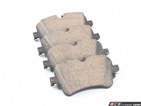 Genuine Volkswagen Audi - 4M0698451BM - BRK LINING (4M0 698 451 BM)