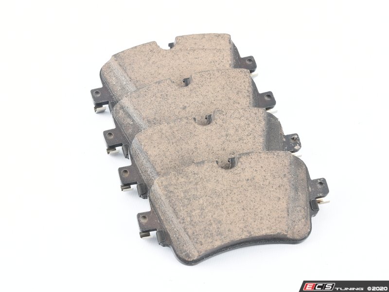 Genuine Volkswagen Audi - 4M0698451BM - BRK LINING (4M0 698 451 BM)