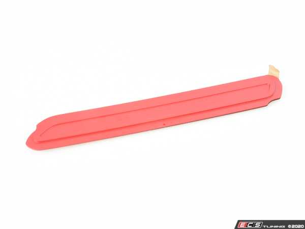 Genuine Mercedes Benz - 1668205700 - REFLECTOR LENSE