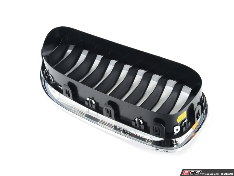 Genuine BMW - 51137211921 - Front Grill - Left (51-13-7-211-921)