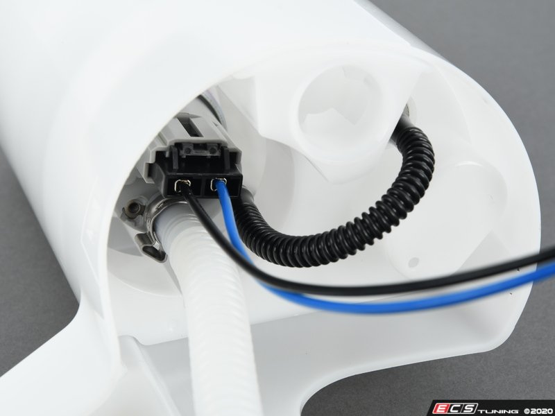 Delphi - 16146767718 - Fuel Pump Assembly With Fuel Level Sending Unit