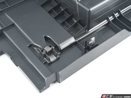 Genuine Volkswagen Audi - 8W8863373B - PLATFORM (8W8 863 373 B)