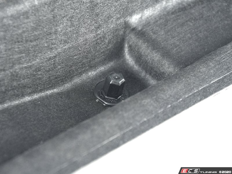 Genuine Volkswagen Audi - 4G0825207M - LINING (4G0 825 207 M)