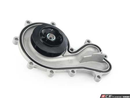 URO - 95810603341 - Water Pump - With Gasket