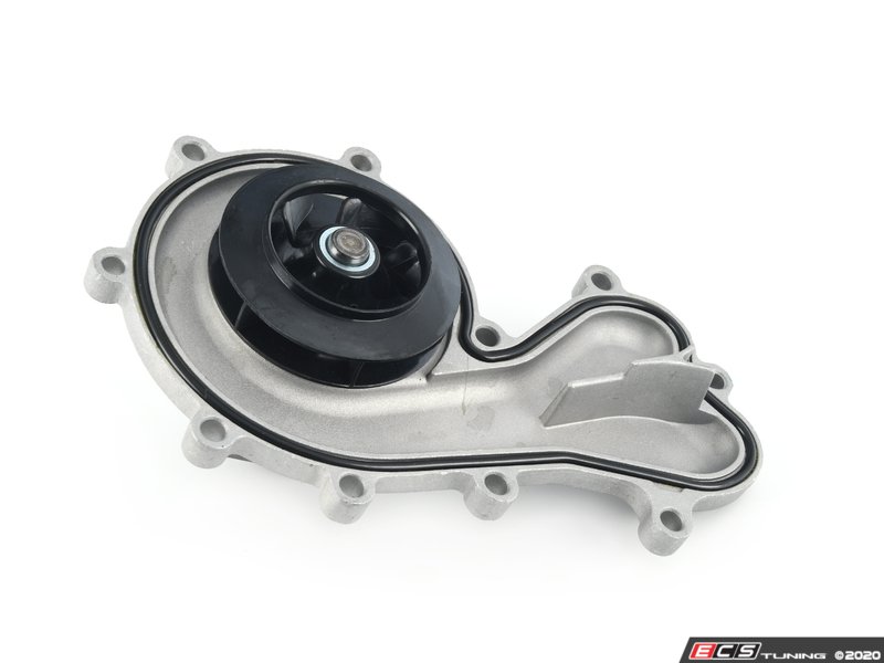 URO - 95810603341 - Water Pump - With Gasket