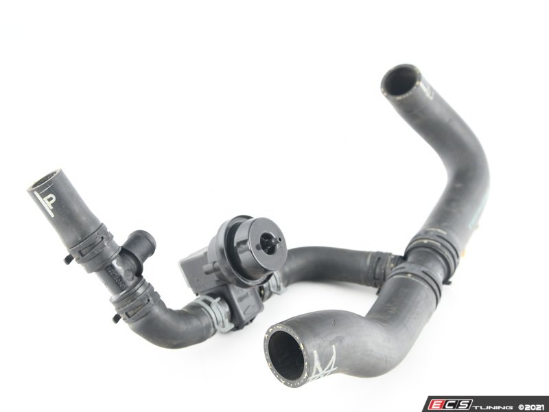 Genuine Volkswagen Audi - 7D0121049BC - HOSE (7D0 121 049 BC)