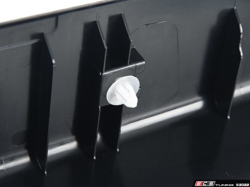 Genuine Mercedes Benz - 21269031009051 - LINING LOADING SILL