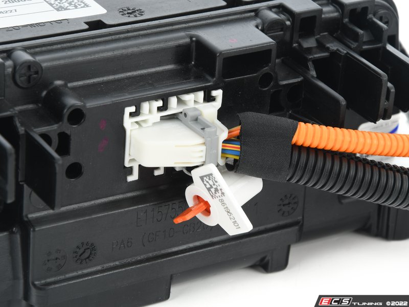 Genuine BMW - 61278689353 - SAFETY BOX WITH WIRI (61-27-8-689-353)