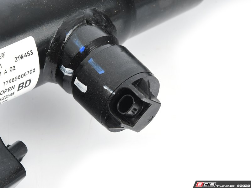 Genuine BMW - 37106895067 - SPRING STRUT FRONT LEFT VDC (37-10-6-895-067)