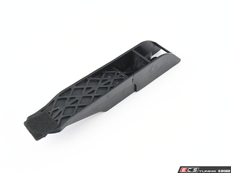 Genuine Mercedes Benz - 251910017664 - BRACKET