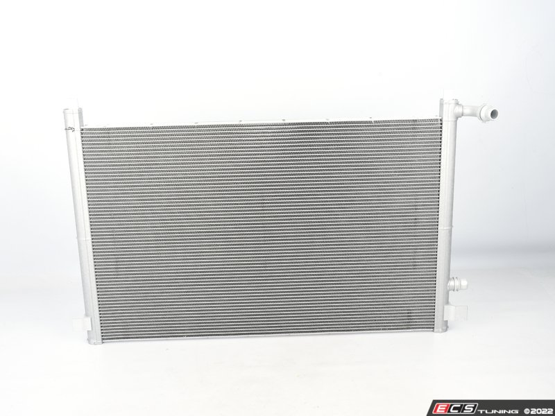 Genuine BMW - 17118043655 - Radiator (17-11-8-043-655)