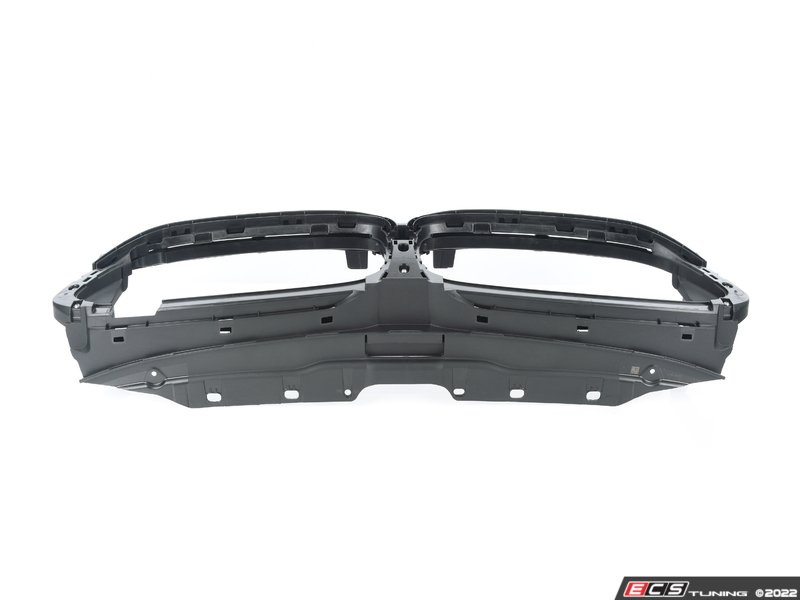 Genuine BMW - 51748069817 - AIR DUCT, TOP (51-74-8-069-817)