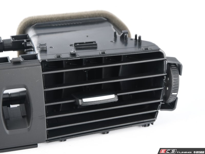 Genuine BMW - 64229303405 - Fresh Air Grille Center (64-22-9-303-405)