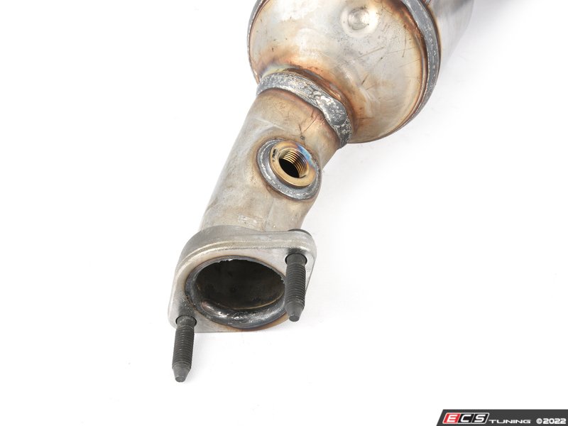 Genuine BMW - 18407646693 - Exhaust Manifold with Catalytic Converter ...