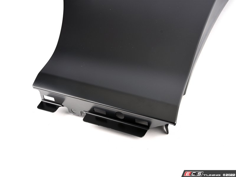 Genuine BMW - 41009633541 - F22 Front Fender - Left (41-00-9-633-541)