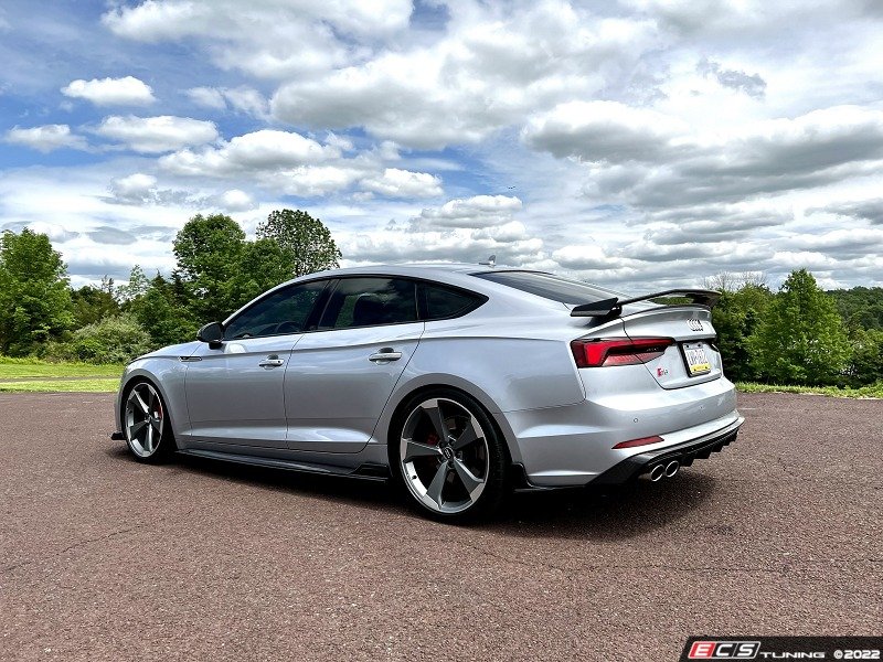 Verstarkt Performance Systems - B9-S5SB-RD - VPS Carbon Fiber Rear Diffuser