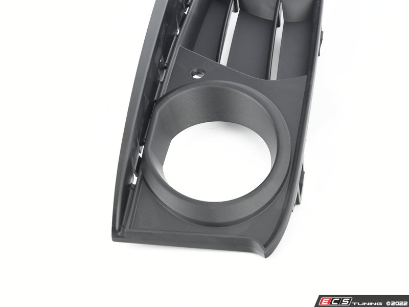 Genuine BMW - 51117293798 - PARTIALLY OPEN GRID, RIGHT (51-11-7-293-798)